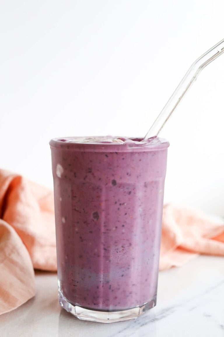 Berry Smoothie No Yogurt - Two Raspberries